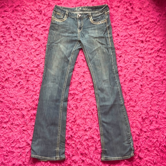 L.A. idol | Jeans | La Idol Flared Low Rise Jeans | Poshmark